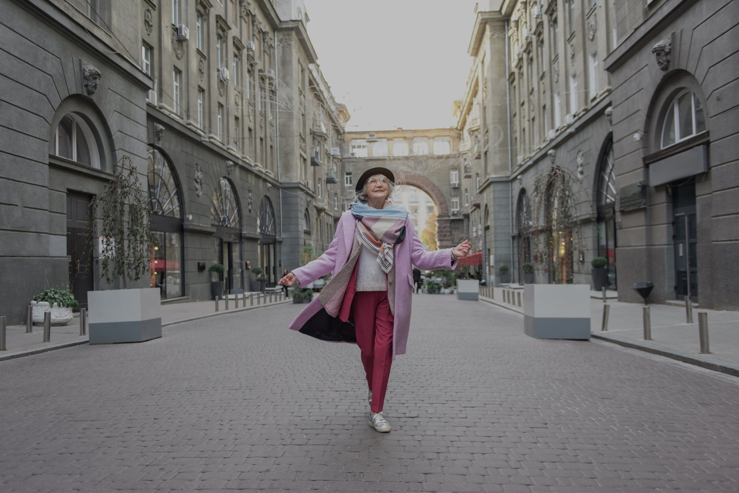 Discover - Circle Square